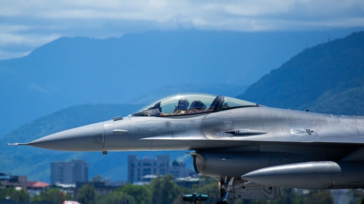 Taiwan Defense Ministry Asserts Self-Defense Right Amid Revised ...