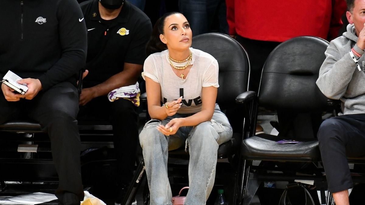 $100K Birkin Bag Meets Sticky Popcorn