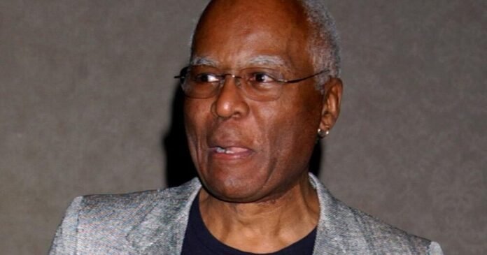 Boundary-breaking ‘﻿Battlestar Galactica’ actor Terry Carter dead aged ...